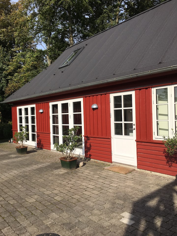 100 M2 Pænt Anneks Med Adgang Til Gribskov. - Tanska