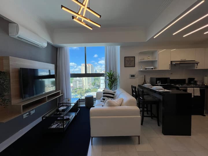 Lovely City Center 2 Floor Condo, Pool Gym Parking - Santo Domingo