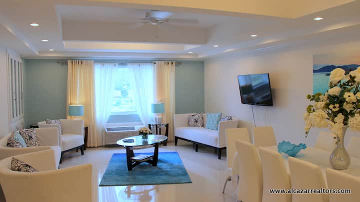 Luxury Condo With Amenities On The Sea - Port of Spain