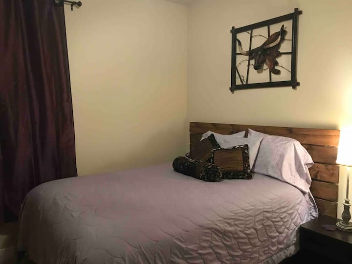 Ruby Room - Crestview, FL