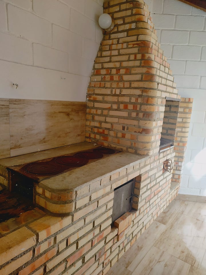 Casa Olinda, A 1 Km Do Centro. C/ Churrasqueira. - Tiradentes