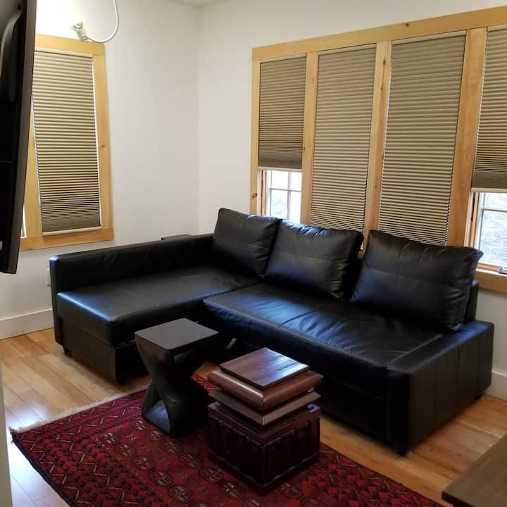Suites In Saugerties Village - Saugerties, NY