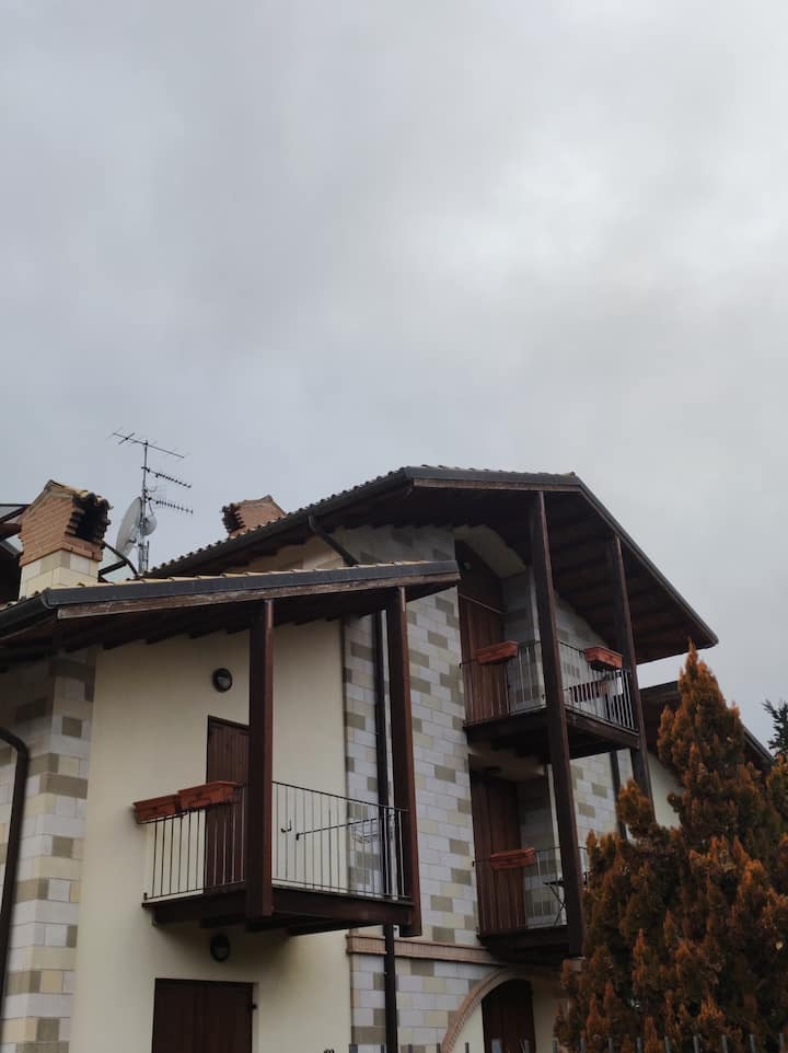 Residenza "Le Logge" Tra La Natura E Il Paese - Ovindoli