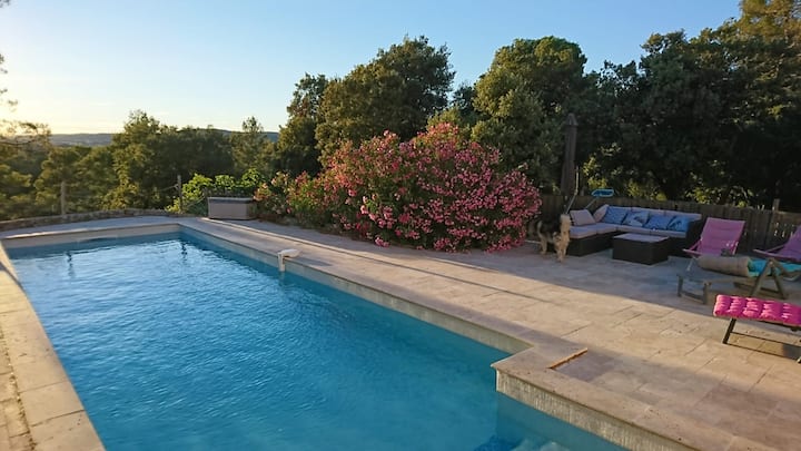 Location Dans Une Propriété Exceptionnelle - Var