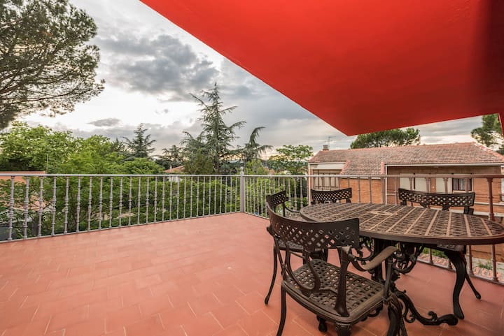 The Red Home|35 Minutes From Madrid - Collado Mediano