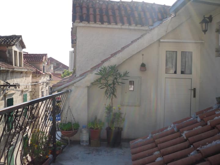 Apartment Vesna - Omis Croatia - Omiš