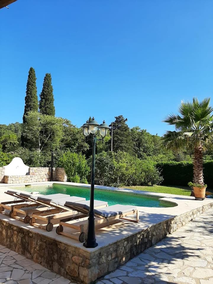 Maison Où Il Fait Bon Vivre - Grasse