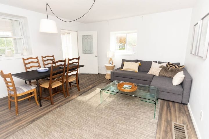 Welcome To Main Suite! - Sand Banks