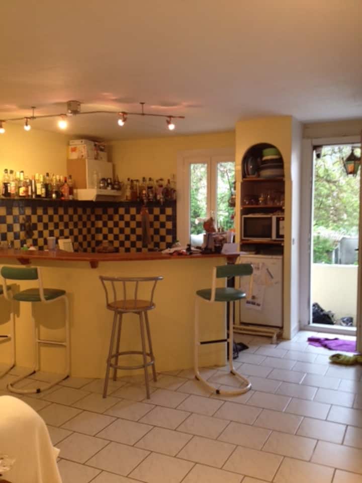 F2 Porte Annecy Climatisé - Ibis Budget Annecy sud-Poisy