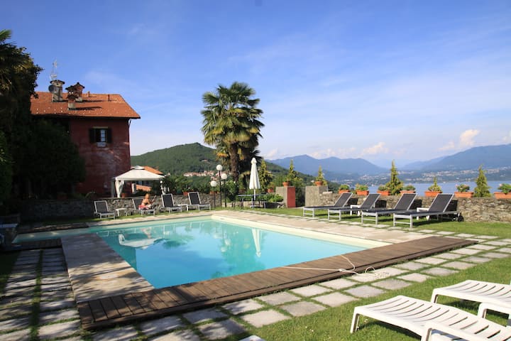 Dimora D'epoca Con Vista Sul Lago - Meina