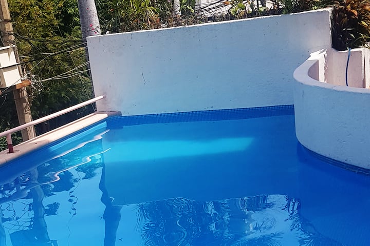 Departamento En Zona Dorada De Acapulco - Acapulco