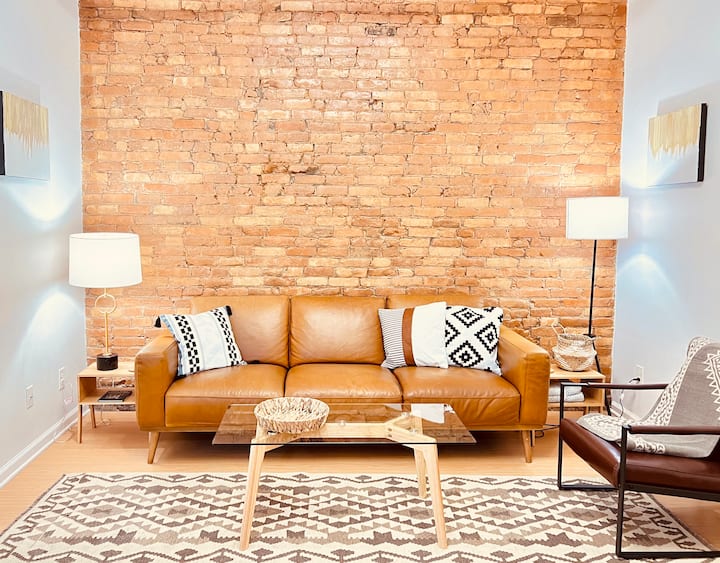 Freshly Renovated Apt. Near Hospitals, 81, Upstate - Syracuse, NY