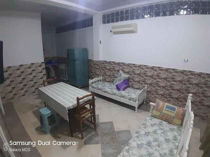 Superbe Apartements Avec Parking Gratuit Sur Place - Skikda