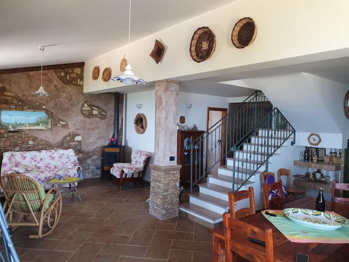 Deliziosa Villetta Immersa Nella Natura - Bagnara Calabra