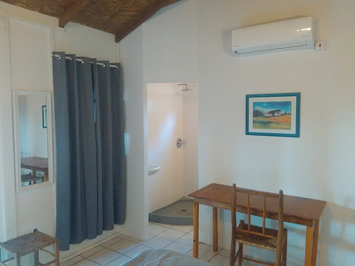 The Reef Beach Huts, Sandy Beach - Santa Lucía