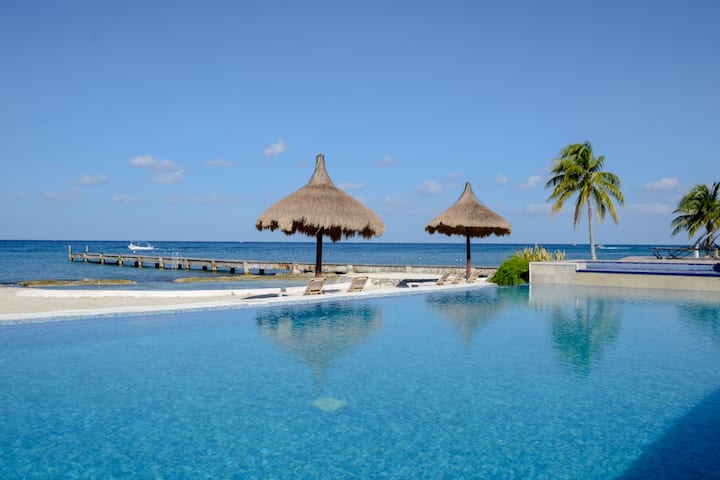 B6 - 3br Home Beachfront Community - Cozumel