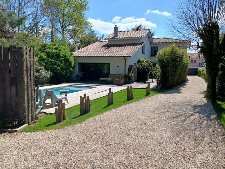 Magnifique Maison à Côté De Bordeaux Avec Piscine - Bordeaux