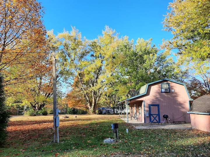 Cozy Rocky Fork Lake Cabin, W/ Dock & Rv Electric - Rocky Fork State Park, Hillsboro