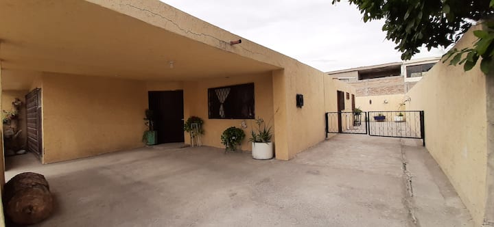 Bonita Y Acogedora Casa Cerca De Tec De Mty - Torreón