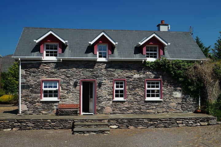 Lauragh Old Stone Cottage - Kenmare