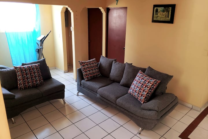 #4 Las Brisas Rooms - San Salvador