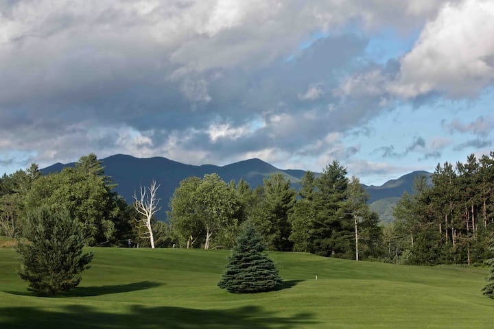 Mountainview Chalet On Golf Course - Lake Placid, NY