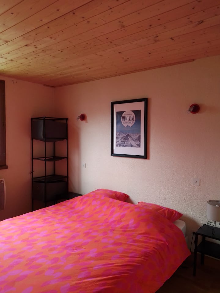 T2 Dans Village De Serre Chevalier - Vallée de la Clarée