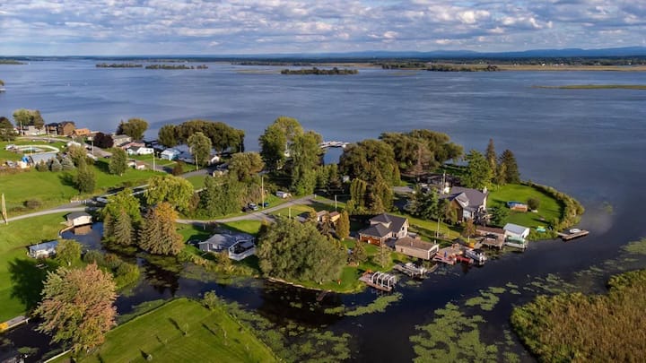 Cornwall Vacation Rentals & Homes - Ontario, Canada | Airbnb