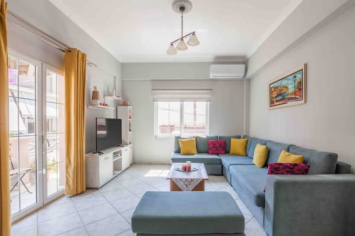 Iconic Seaside Apartment 🏖 - Chania