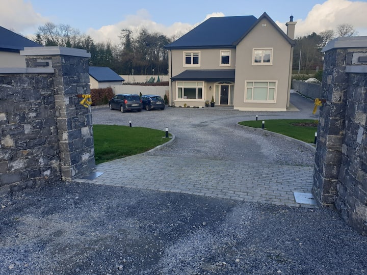 Modern 4 Bedroom Home In Kilkenny City. - Kilkenny