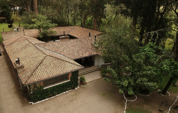 Hacienda Cerca De Cayambe. 1h Desde Quito - Cayambe