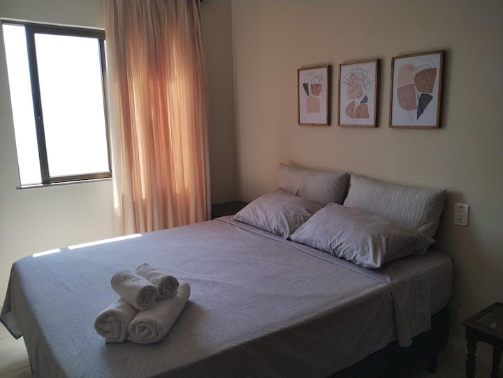 3 Quartos Em Prédio De Frente Pra Praia Grande - Arraial do Cabo