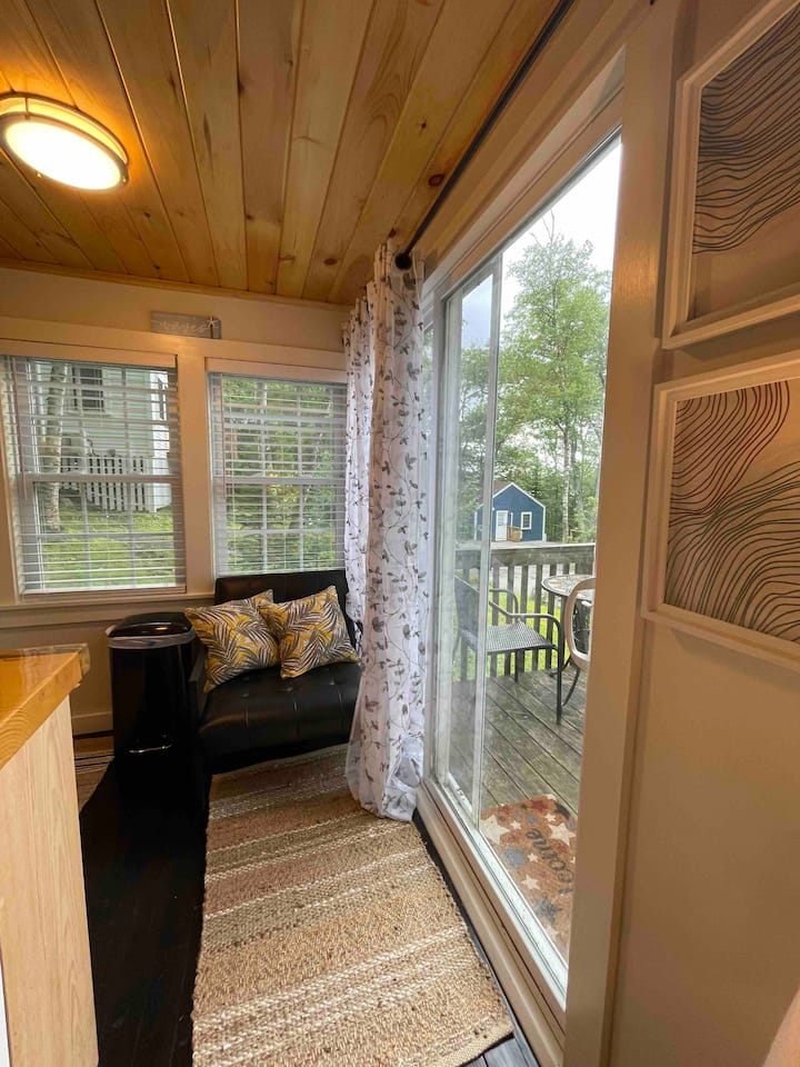 Cheerful Cottage With Loft Close To Everything 6 - Damariscotta, ME