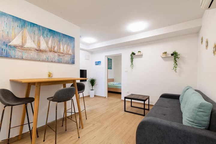 Top Experience With Spice Up Pula 4,free Bikes - Pula