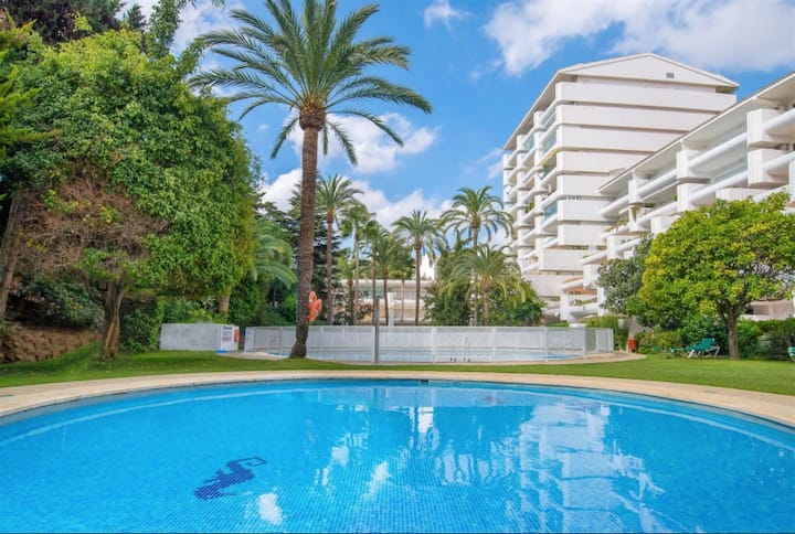 Blue - Jardines Del Mar: Beach And Pool - Marbella