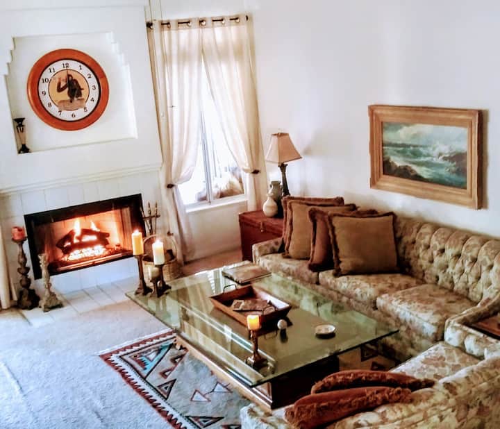 Hula's
5 Minutes To Airport
Private Room - Las Vegas