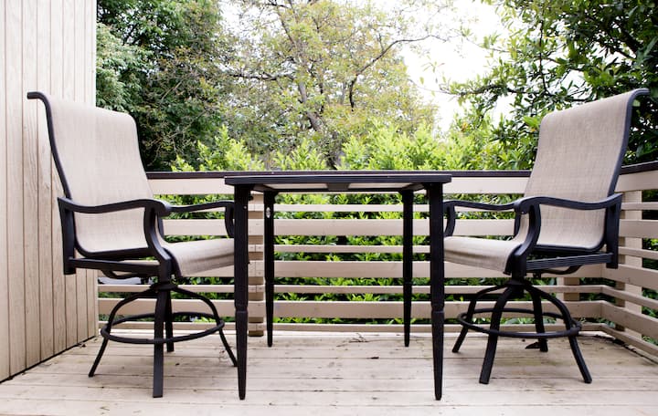 Soothing Studio Among The Trees (1) - Portland, OR