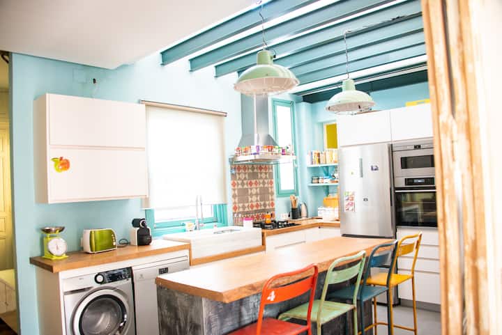 Bohemian Vintage 150mq Justicia Apartment - Madrid