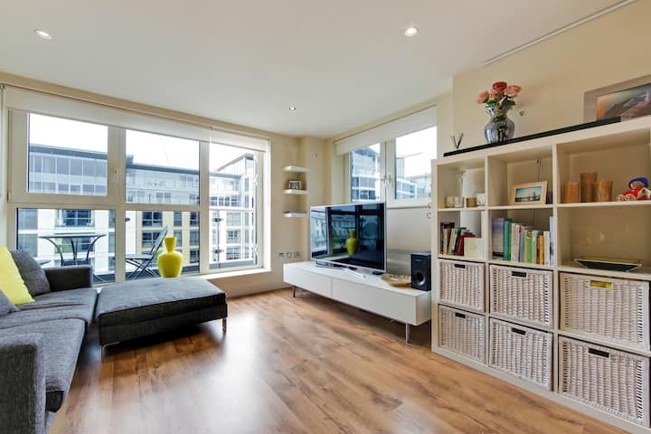 2 Bedroom Airy London Apartment In Imperial Wharf - Londres