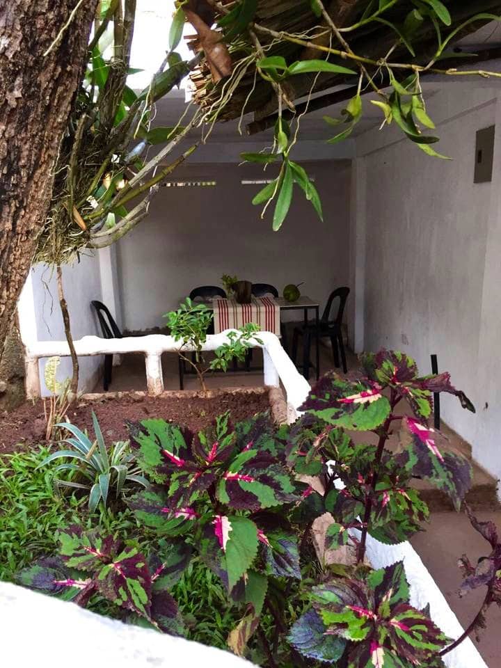 Midhill East Grande - Caramoan