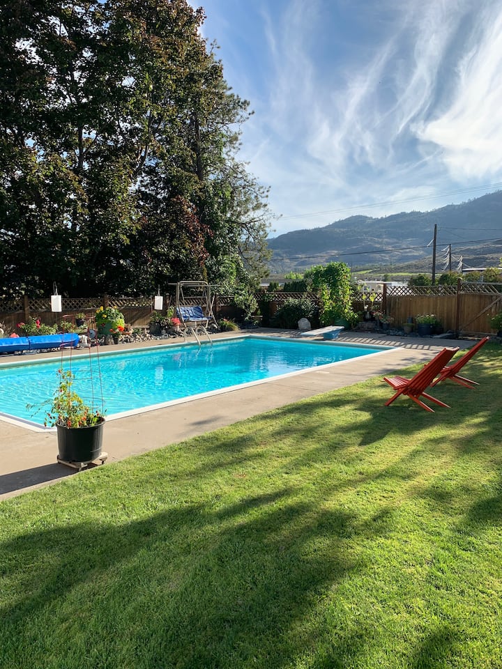 Lazydays Getaway In Compliance W/bc Legislation - Osoyoos