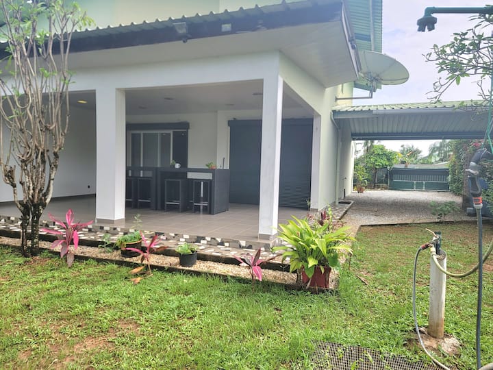 T4-villa Paisible & Sécurisée Avec Parking Gratuit - Guyane française