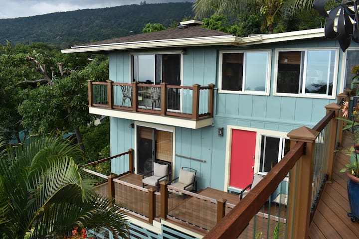 South Kona Hideaway  "Lanai" - Captain Cook, HI
