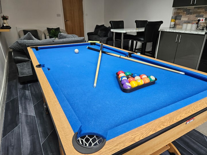 Luxe Villa Near Nec, Bhx & Train - Birmingham