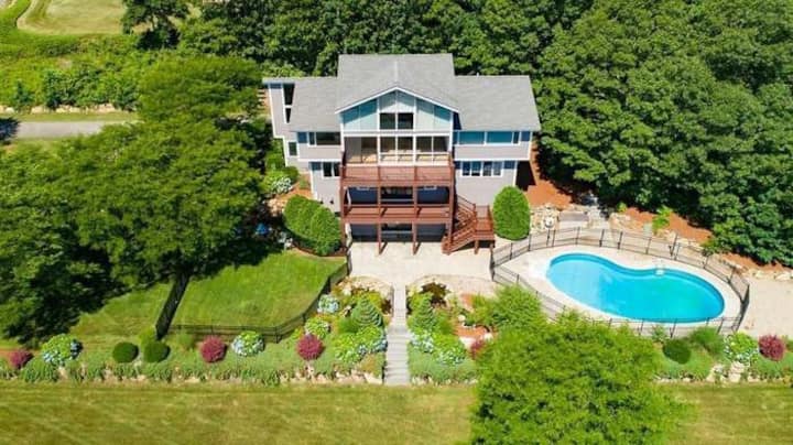 Ocean View Luxury Villa With Inground Pool - Cape Cod, MA