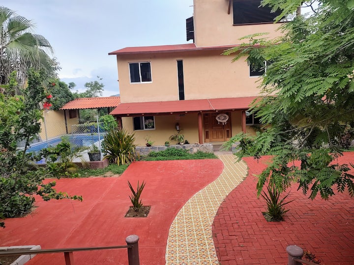 Hermosa Casa Victoria - Zihuatanejo