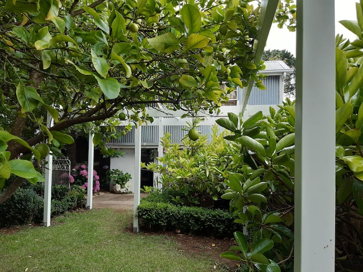Roselea Loft Retreat - Hamilton