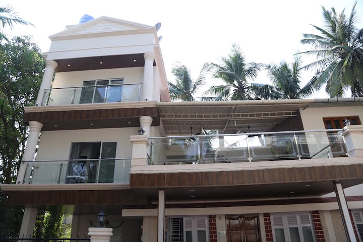 Shree Cottage Super Deluxe Room - Alibag