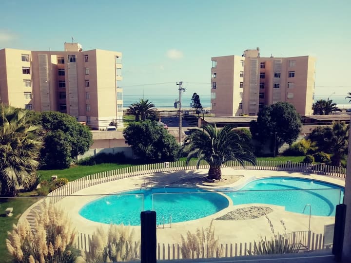 Playa Pacifico Iii, Piso 9 Con Vista Al Mar - La Serena