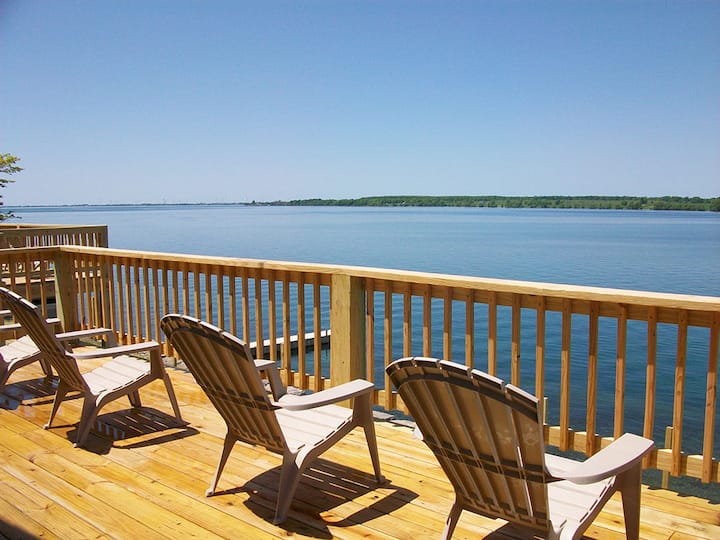 Stunning Views Of The Of St. Lawrence River (#13) - Clayton, NY